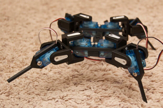 12 Cool 3D Printed Robot Models to Build at Home