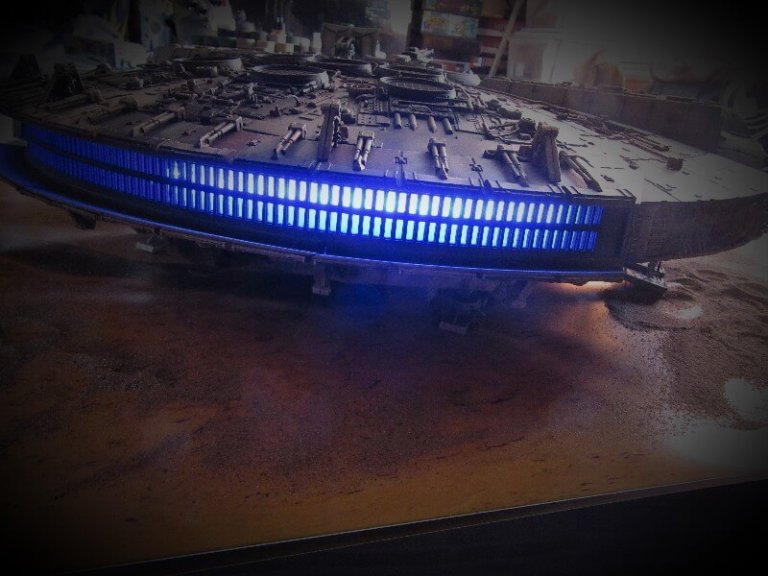 Millennium Falcon Build with Custom 3D Printed Parts for Interior